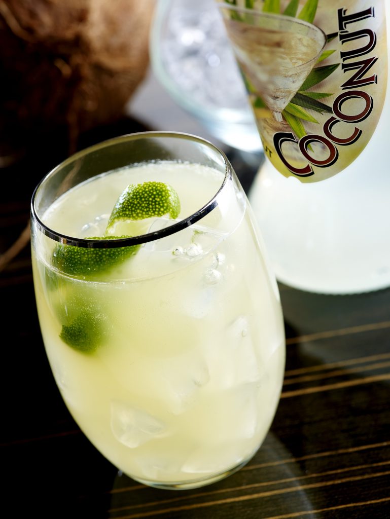 Syrup Dừa thương hiệu Vedrenne chuyên dùng pha chế